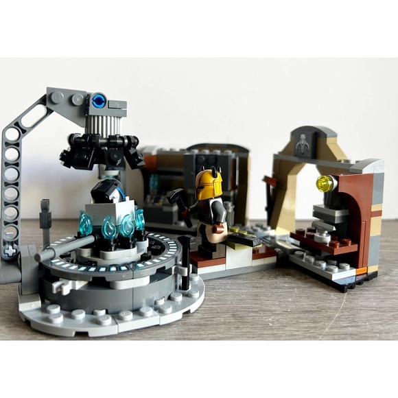 Lego | Toys | Lego Star Wars The Mandalorian The Armorer Minifigure ...